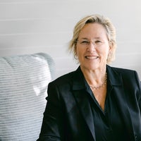 Christine McNelis — Reviews & Property Sales | RateMyAgent