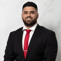 Navid Heshmati — Reviews & Property Sales