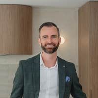 Alan Riley — Reviews & Property Sales | RateMyAgent