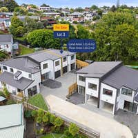 19 Vida Place, Howick, Auckland - Townhouse For Sale