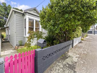 8 Royal Street, Berhampore, Wellington - Property Profile
