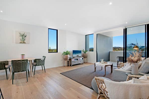 12 Welby St, Broadbeach Waters, QLD, 4218 - House Sold on 28 03 2021 ...