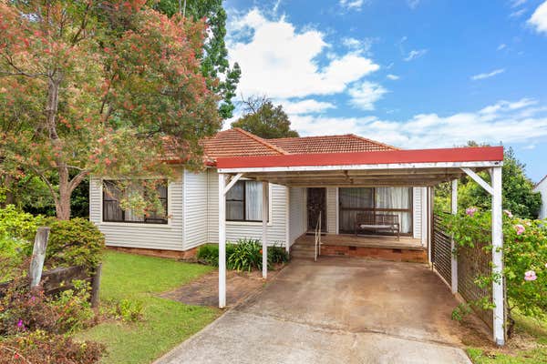 18 Lachlan Street, Thirroul, NSW, 2515 - House For Sale | RateMyAgent