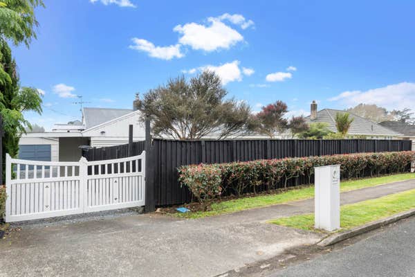 78 Mcrobbie Road, Kingseat, Auckland - Property Profile