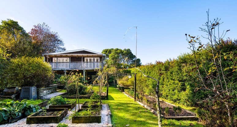 89 Kauri Point Road, Laingholm, Auckland - Other Sold on 09 07 2020