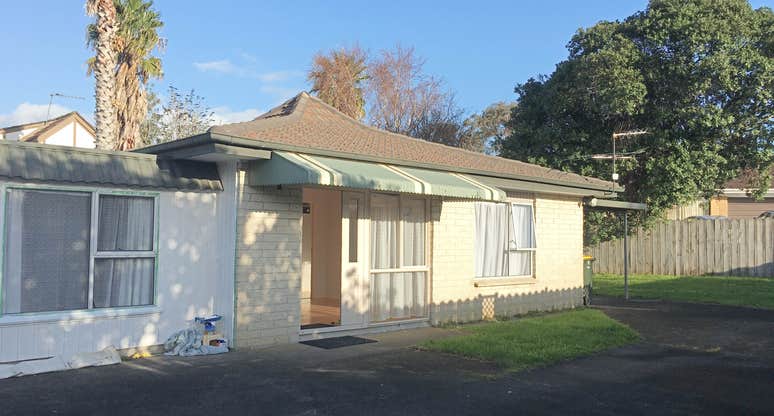 11B Rapallo Place, Farm Cove, Auckland - Townhouse For Rent