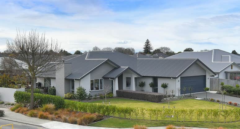 32 Elm Dr, Rangiora, Canterbury - Other Sold on 27 02 2019