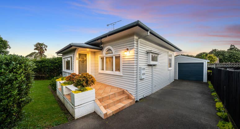 133 Mount Smart Rd, Onehunga, Auckland - House Sold on 13 10 2020