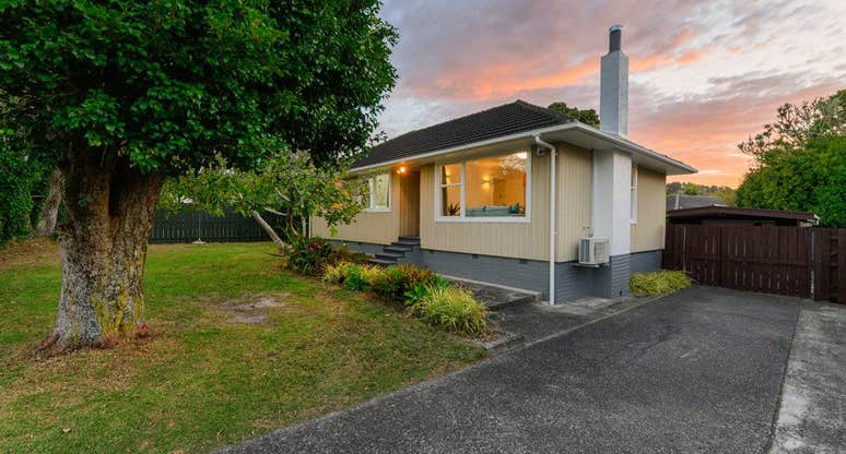 35 La Rosa Street, Green Bay, Auckland - Other Sold on 10 04 2025
