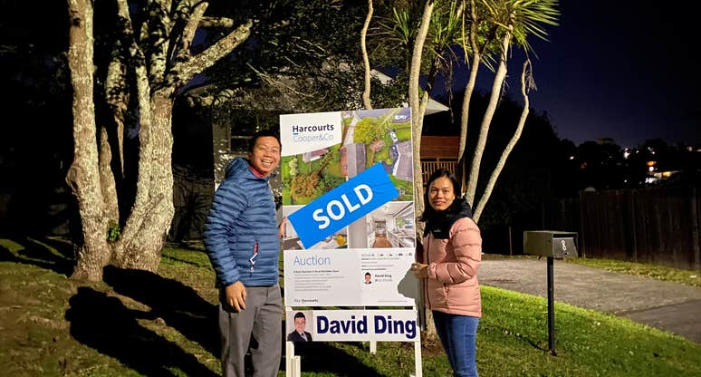 8 Erica Road, Sunnynook, Auckland - House Sold on 30 06 2021