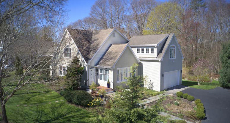 193 Cedar Rd, Mystic, CT, 06355 - SingleFam Sold on 28 06 2024 ...