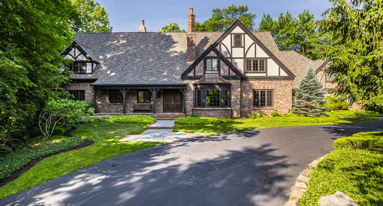 7406 Washington Boulevard, Meridian Hills, IN, 46240 - SingleFam For ...