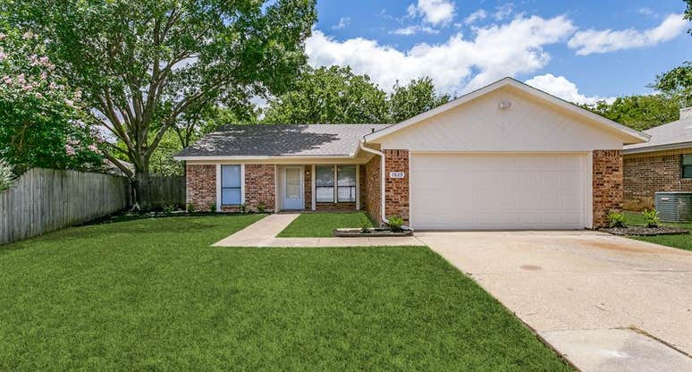 7809 Tyra Court, Watauga, TX, 76148 - SingleFam For Sale | RateMyAgent