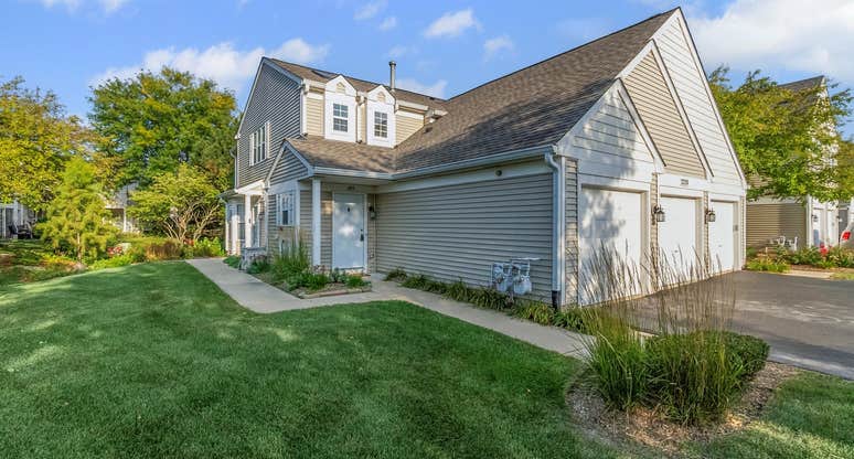 204/2220 Waterleaf Court, Naperville, IL, 60564 - Condo For Sale