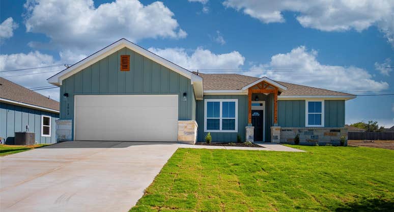 1013 Lago Azul Lane, Temple, TX, 76504 - SingleFam For Sale