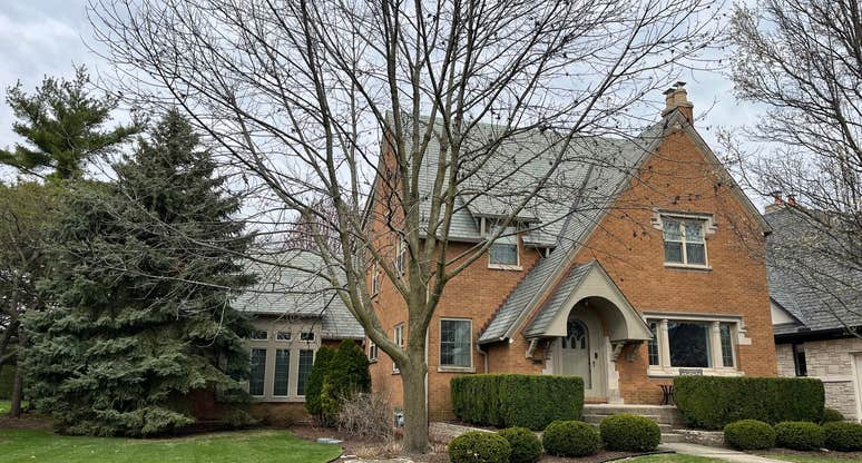 182 South Kenmore Avenue, Elmhurst, IL, 60126 - SingleFam Sold on 23 07 ...