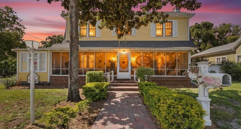 805 North Wheeler Street, Plant City, FL, 33563 - SingleFam For Sale