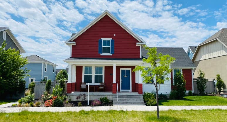 5042 West Bear Trap Drive, South Jordan, UT, 84095 - SingleFam For Sale