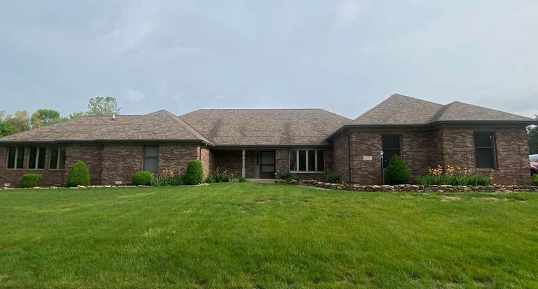 Richart Lane Greenwood IN 46142 - SingleFam For Sale | RateMyAgent