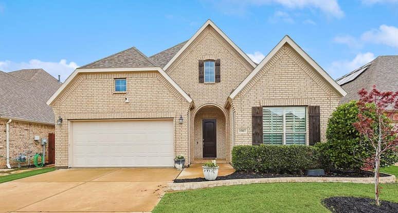 15017 Ravens Way, Fort Worth, TX, 76262 - SingleFam For Sale | RateMyAgent