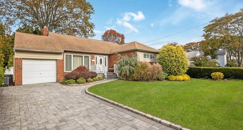 1745 Gerose Court, East Meadow, NY, 11554 - SingleFam For Sale