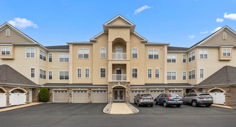 SUITE 203/4 Falcon Drive, Bucks County, PA, 18966 - Condo Sold on 01 08 ...
