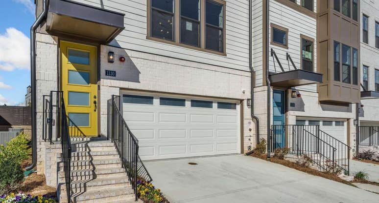 1133 North Circle Drive Northwest, Atlanta, GA, 30318 - Townhouse Sold ...