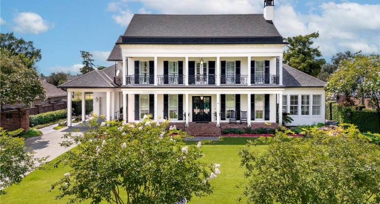 11 West Woodlawn Drive, Destrehan, LA, 70047 - SingleFam For Sale