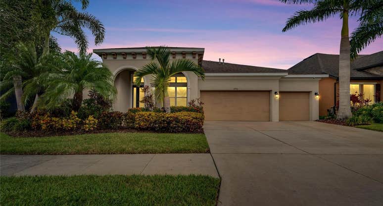 6920 Crestpoint Dr, Apollo Beach, FL, 33572 - SingleFam Sold on 02 04 2025