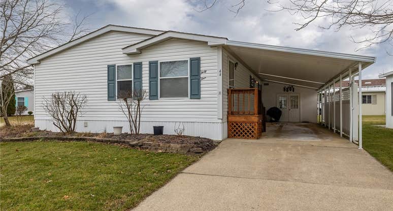 44 Periwinkle Dr, Olmsted Falls, OH, 44138 - SingleFam For Sale ...