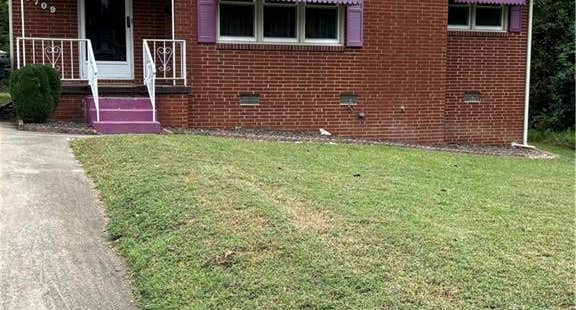 1709 Alice Avenue, Greensboro, NC, 27401 - SingleFam For Sale
