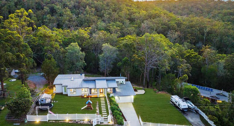 223 Carrington Rd, Bonogin, QLD, 4213 - House Sold on 11 03 2024 ...