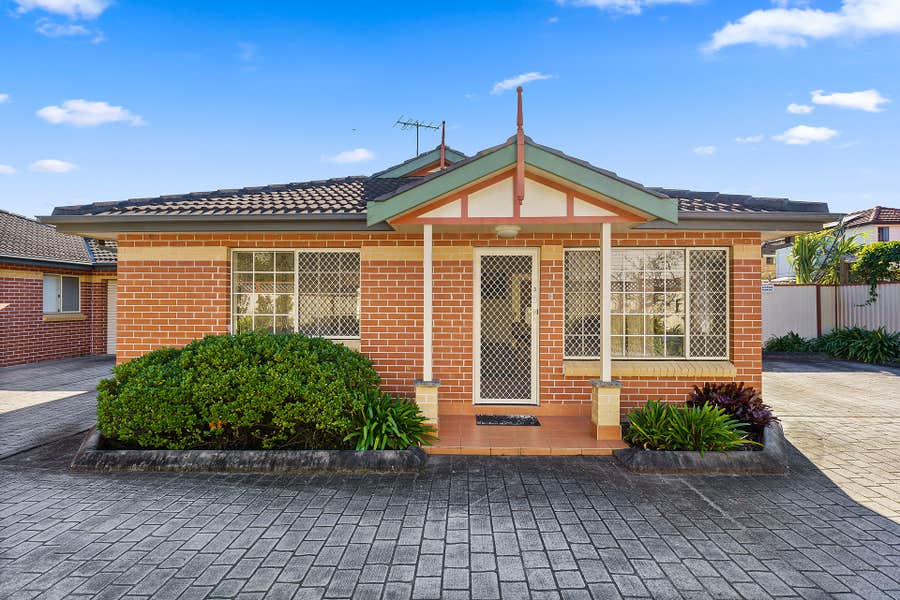 3/8 Wilson Street, Panania, NSW, 2213 - Villa For Sale | RateMyAgent