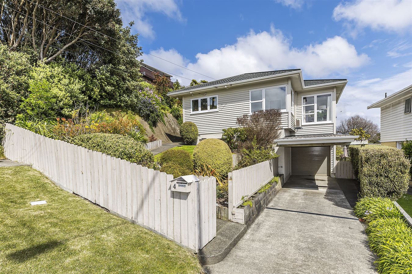 4 Mana View Road, Paremata, Wellington - House Sold on 13 12 2022 ...