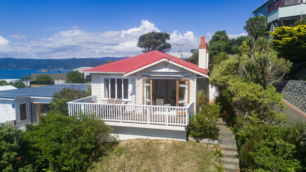 82 Nevay Rd, Karaka Bays, Wellington - Other Sold on 01 02 2018