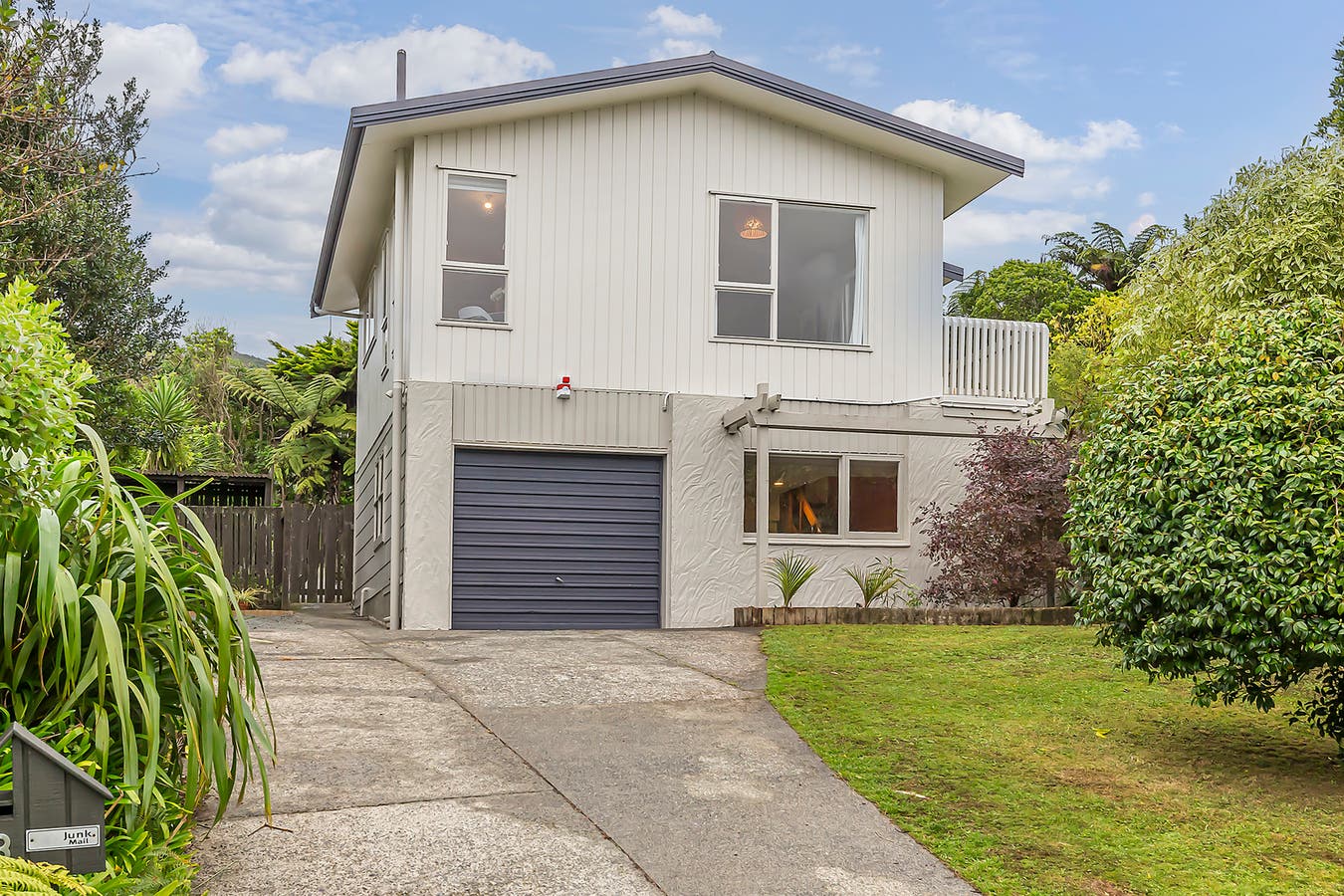 33 Elliott Street, Johnsonville, Wellington - House Sold on 15 06 2022