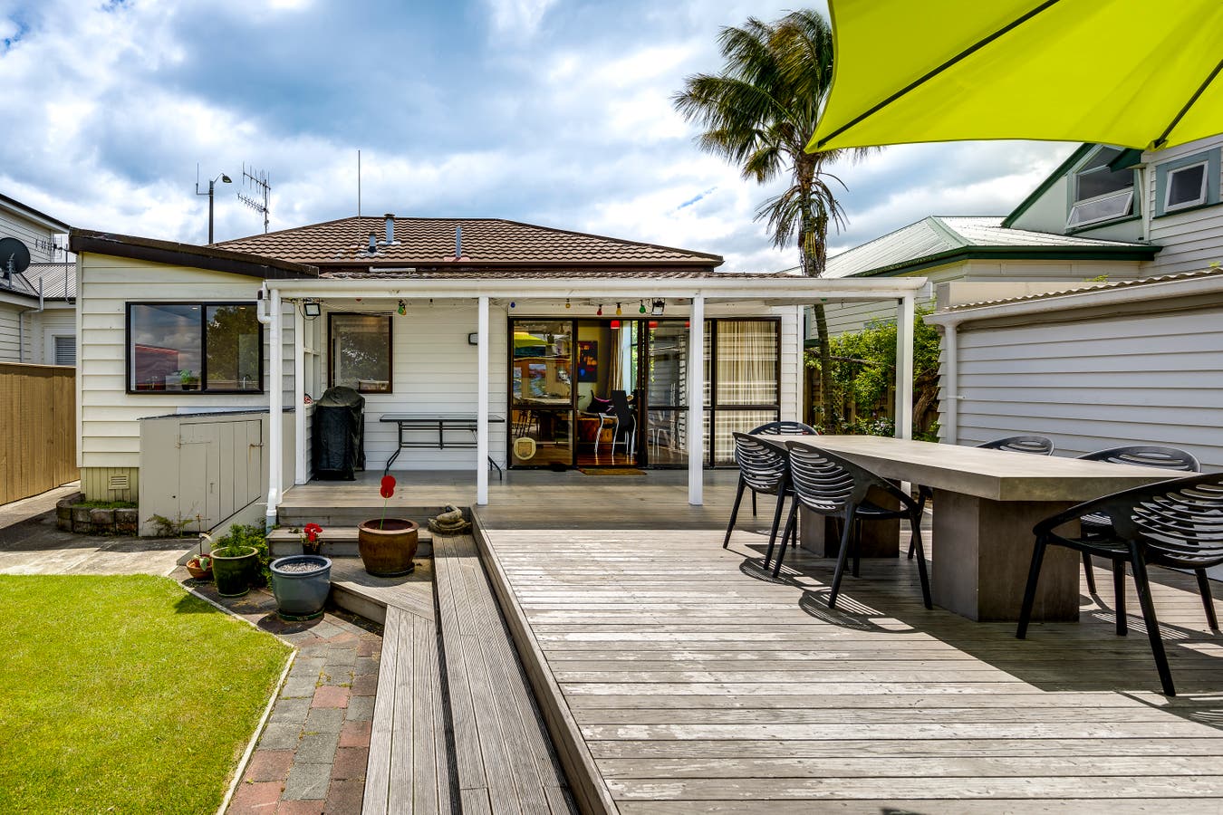 38 Napier Terrace, Hospital Hill, Hawke's Bay - House Sold on 13 12 2023