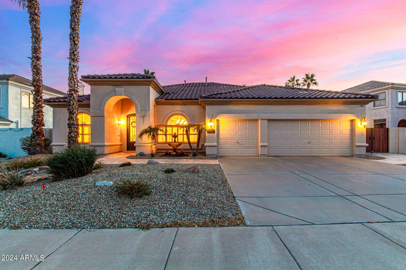 1445 West Saltsage Drive, Phoenix, AZ, 85045 - SingleFam Sold on 21 03 2024 | RateMyAgent