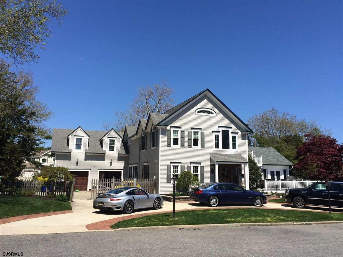 220 Berkshire Ave, Linwood, NJ, 08221 - SingleFam Sold on 28 02 2018