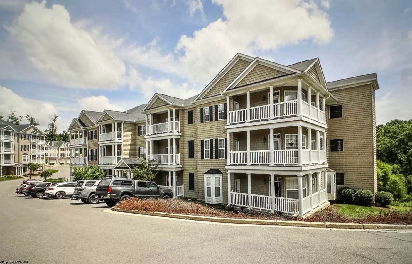 2222 Suncrest Village, Morgantown, WV, 26505 - Condo Sold on 13 06 2025
