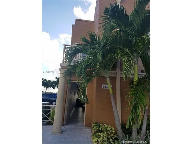1701/12536 NW 11th Ln, Tamiami, FL, 33182 - Townhouse Sold on 23 10 ...