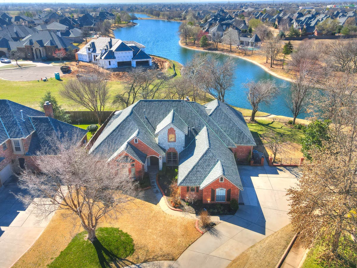 2716 SW 125th St, Oklahoma City, OK, 73170 - SingleFam Sold on 19 03 ...