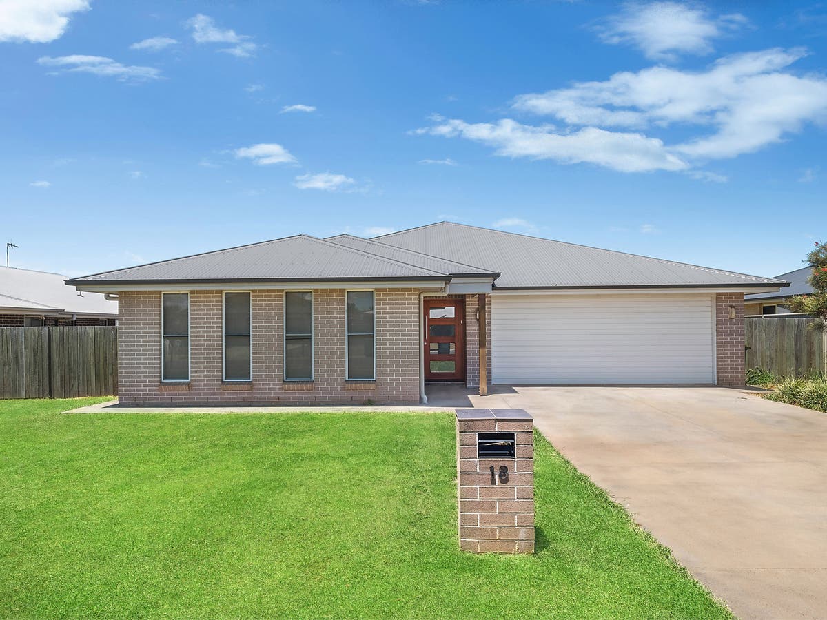 18 Opperman Drive, Kearneys Spring, QLD, 4350 - House Sold on 28 04 ...