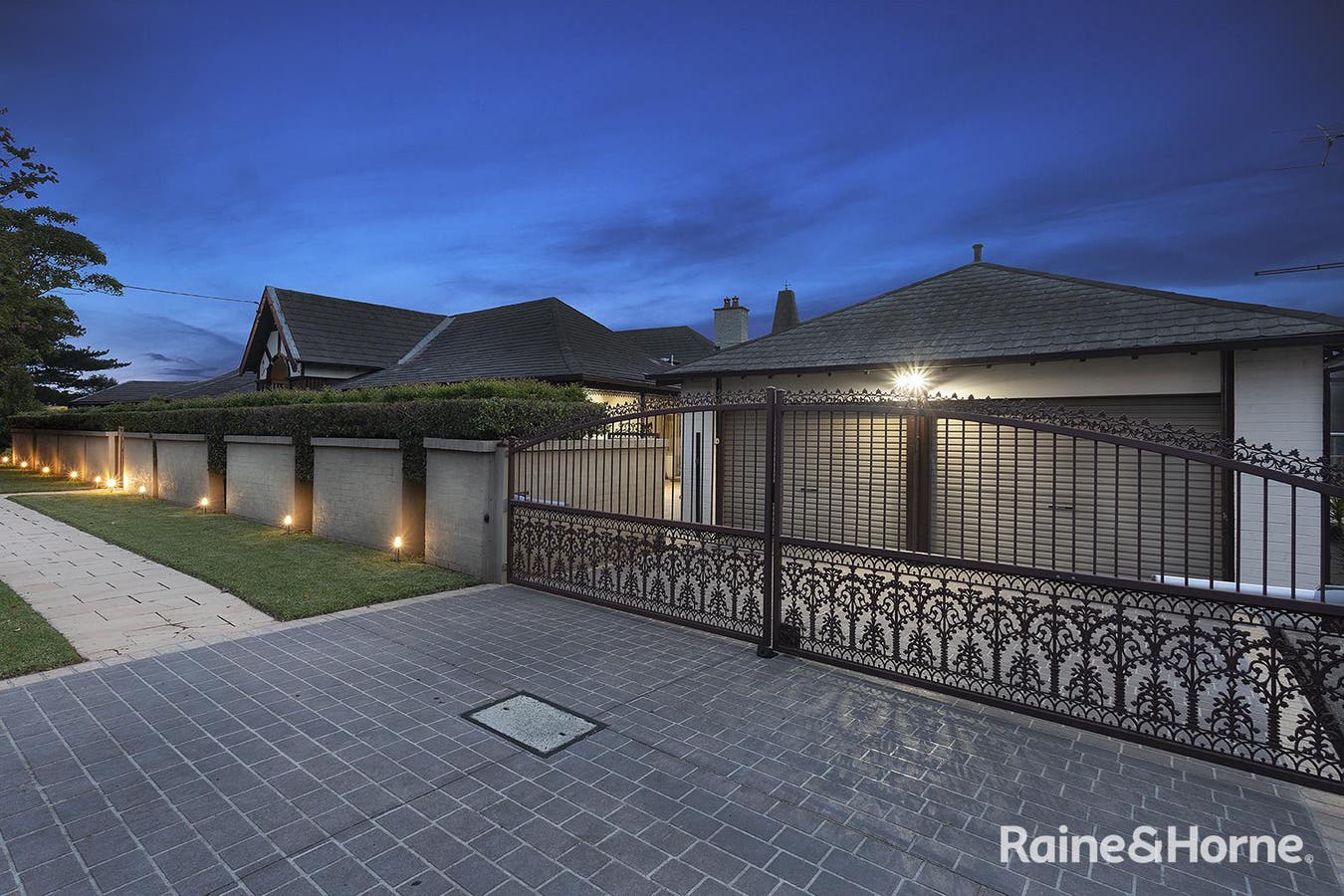 8 Lawrence Hargrave Drive, Stanwell Park, NSW, 2508 - House Sold on 27 ...