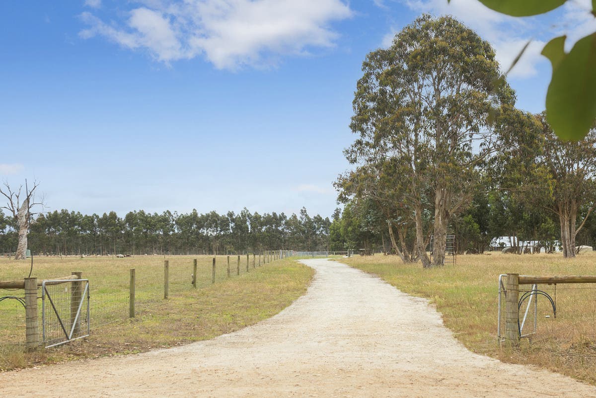 507 Manear Rd, Rosa Brook, WA, 6285 - Rural Sold on 03 09 2021