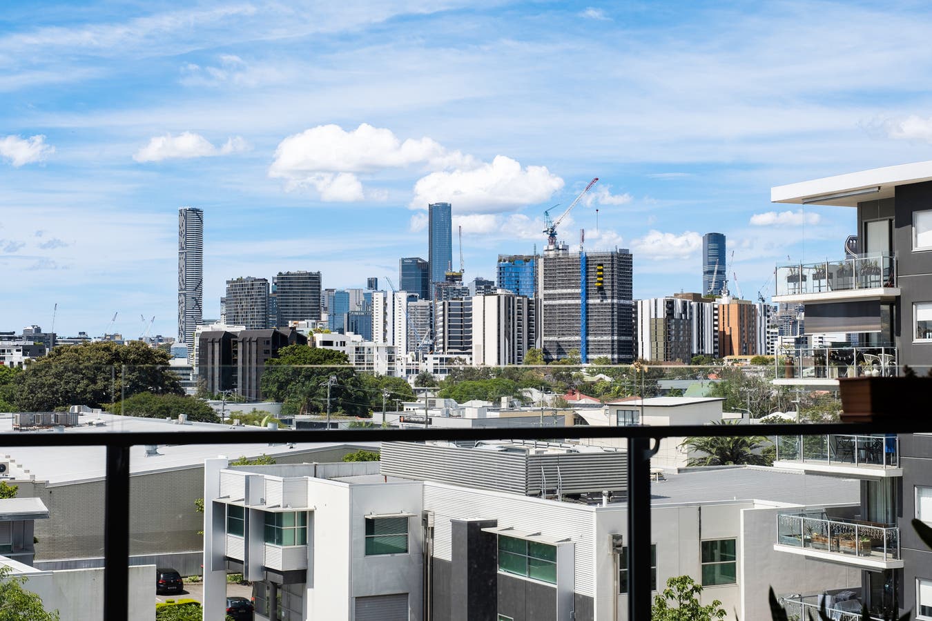 20501/11 Beesley Street, West End, QLD, 4101 - Apartment Sold on 09 12 ...