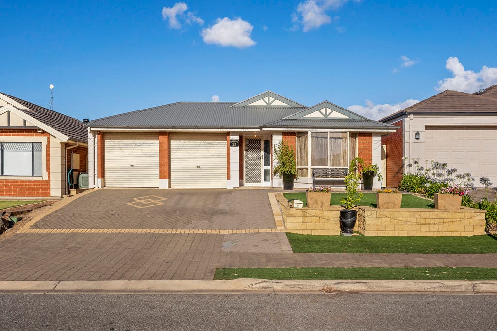 27 Creekview Drive, Walkley Heights, SA, 5098 - House Sold on 24 02 2021