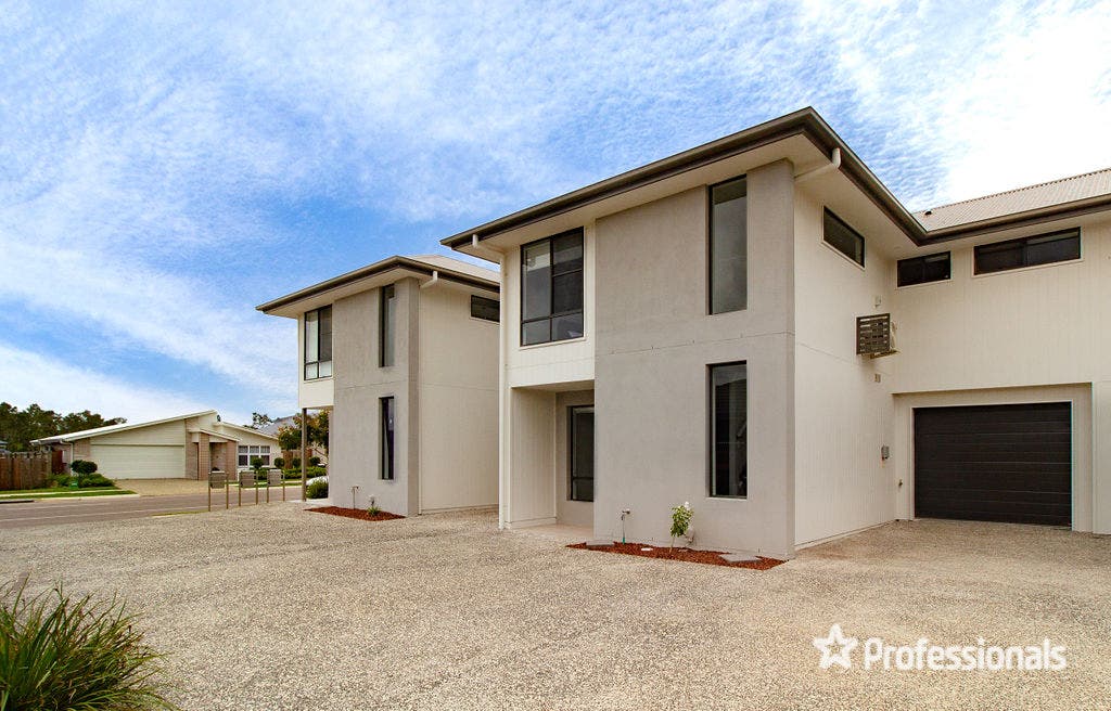 2/69 Trailblazer Drive, Undullah, QLD, 4285 - Townhouse Sold on 12 07 ...